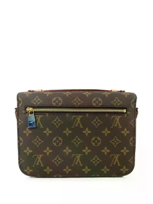 LOUIS VUITTON Monogram Pochette Metis Crossbody Bag