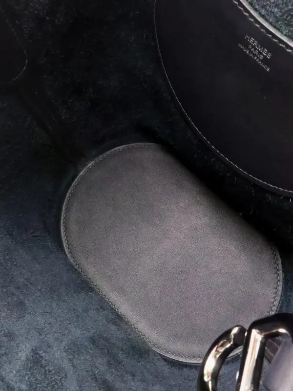 Hermès In The Loop 18 Handbag