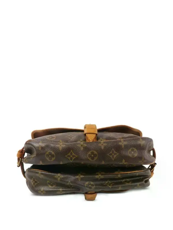 LOUIS VUITTON Monogram Canvas Shoulder Bag