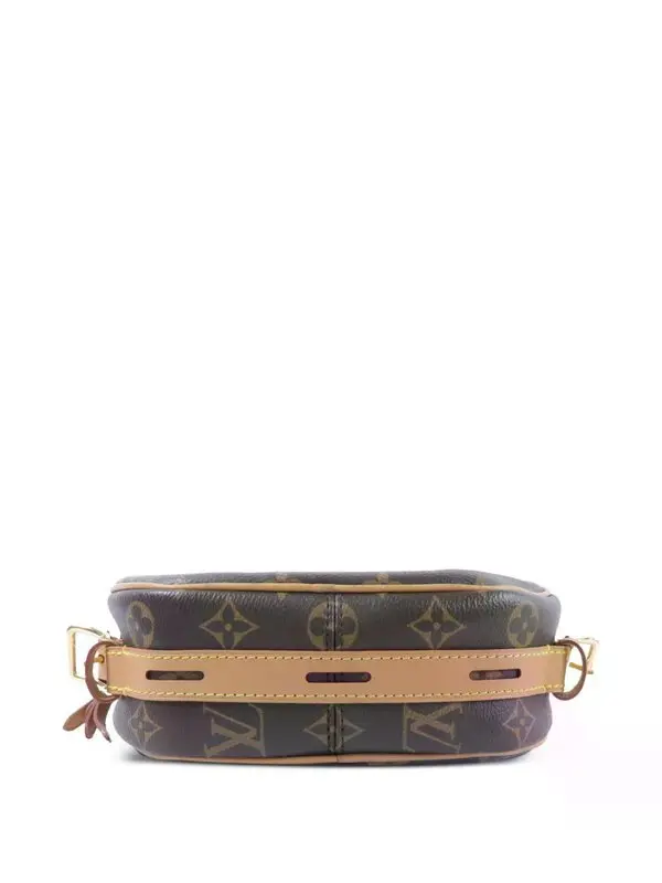 LOUIS VUITTON Boite Chapeau Souple Monogram Shoulder Bag