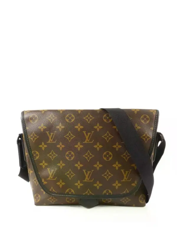 LOUIS VUITTON Magnetic Messenger Bag
