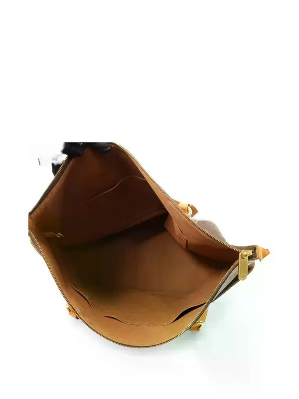 LOUIS VUITTON Gm Monogram Totally Shoulder Bag