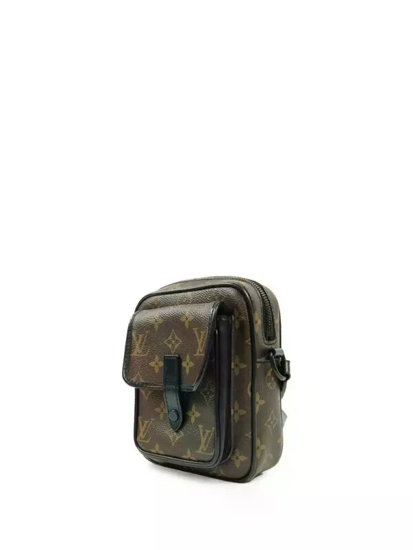 LOUIS VUITTON Christopher Wearable Messenger Bag