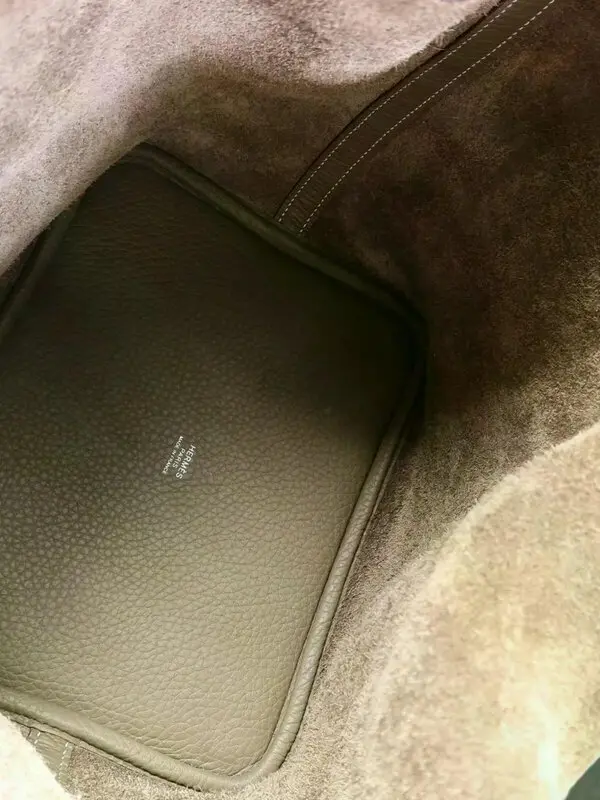 Hermès Picotin Mm Leather Tote Bag - Neutrals