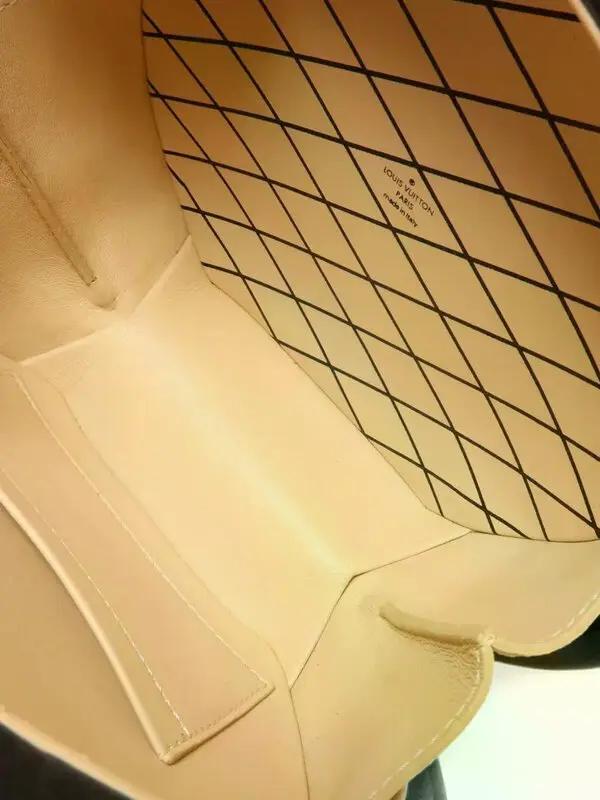 LOUIS VUITTON Petite Boite Chapeau Monogram Reverse Tote Bag