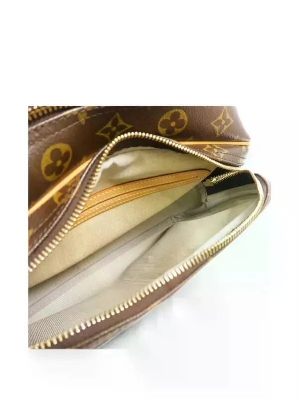 LOUIS VUITTON Monogram Reporter Pm Shoulder Bag