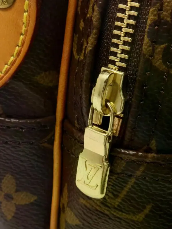 LOUIS VUITTON Pm Reporter Monogram Shoulder Bag