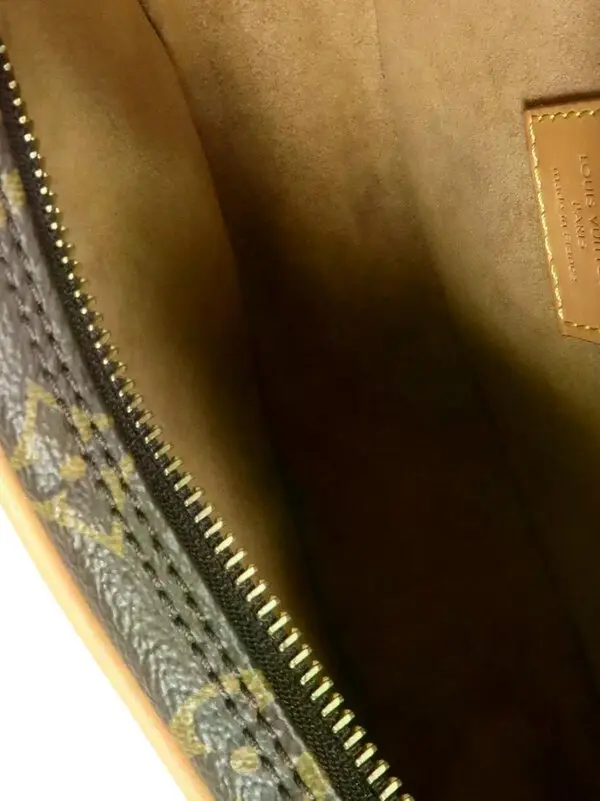LOUIS VUITTON Monogram Loop Shoulder Bag - Brown
