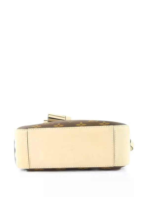 LOUIS VUITTON Saintonge Monogram Crossbody Bag - Brown