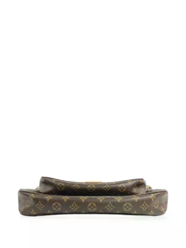 LOUIS VUITTON Multi Pochette Accessoires Monogram Shoulder Bag