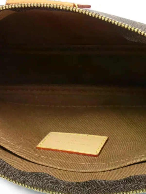 LOUIS VUITTON Multi Pochette Accessoires Monogram Shoulder Bag