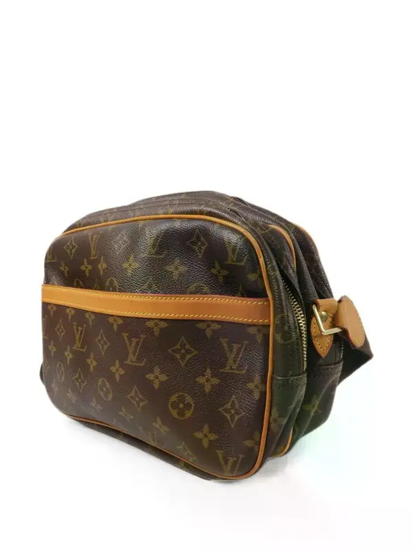 LOUIS VUITTON Reporter Messenger Bag In Monogram Canvas