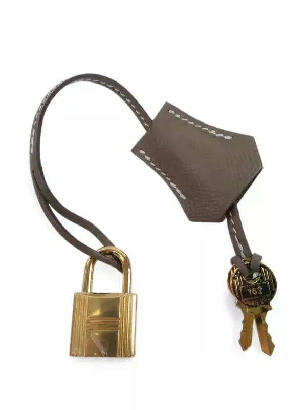 Hermès Kelly 28 Two-way Handbag
