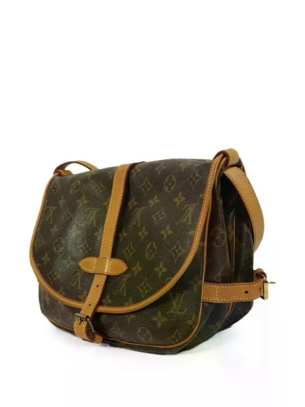 LOUIS VUITTON Saumur 30 Monogram Canvas Cross Body Bag