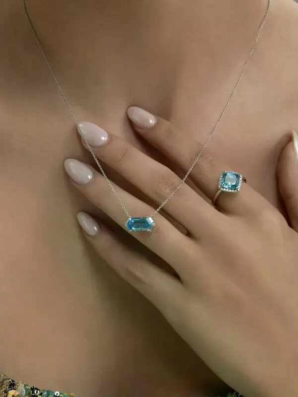 LISA NIK Hexagon-shape-pendant Necklace - Silver
