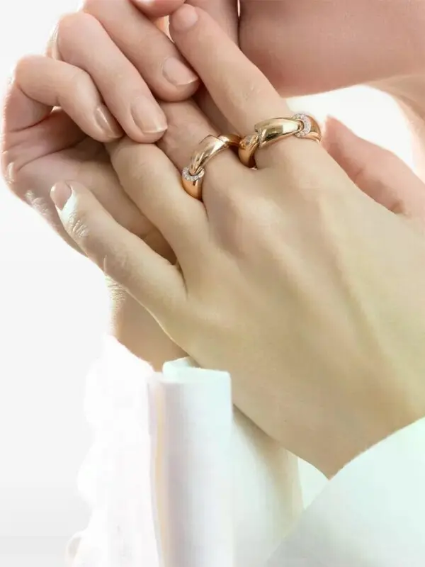 Vhernier Calla Ring