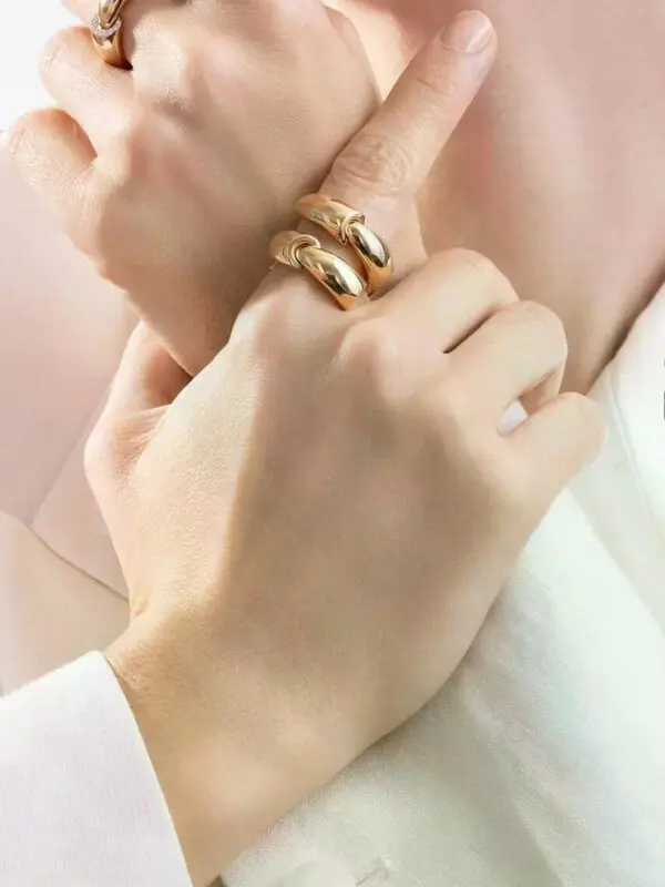 Vhernier Calla Ring