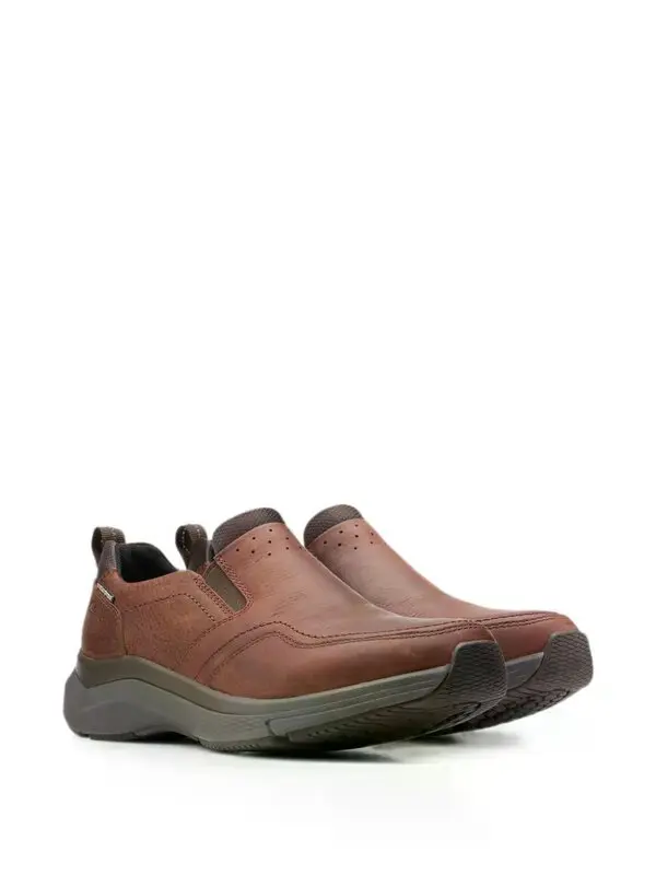 Clarks Wave 2.0 Edge Leather Slip-on Sneakers - Brown