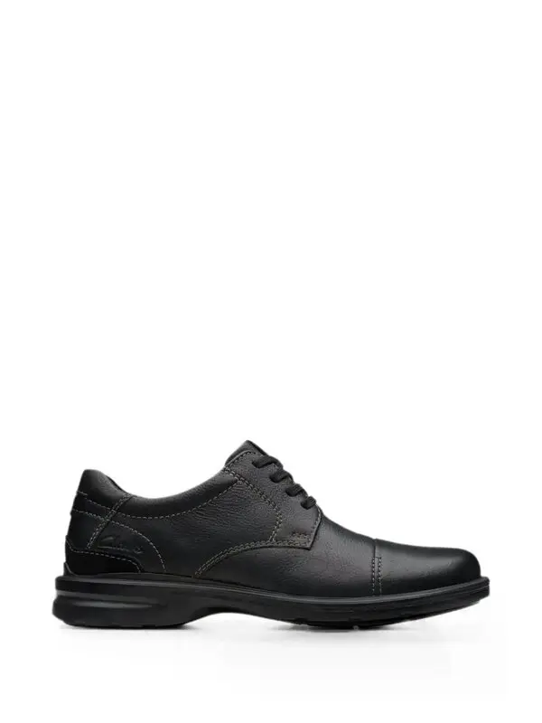 Clarks Gessler Cap Oxford Shoes