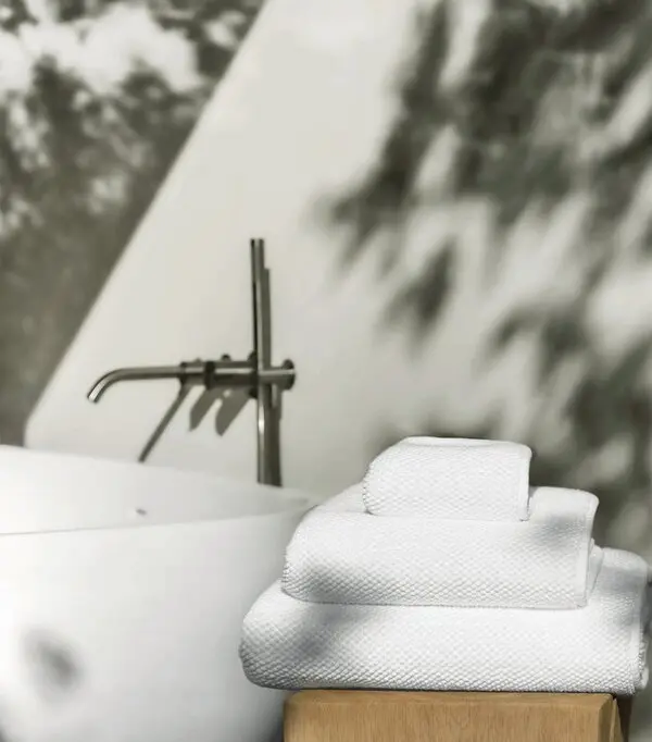 GRACCIOZA Cotton Pearls Hand Towel