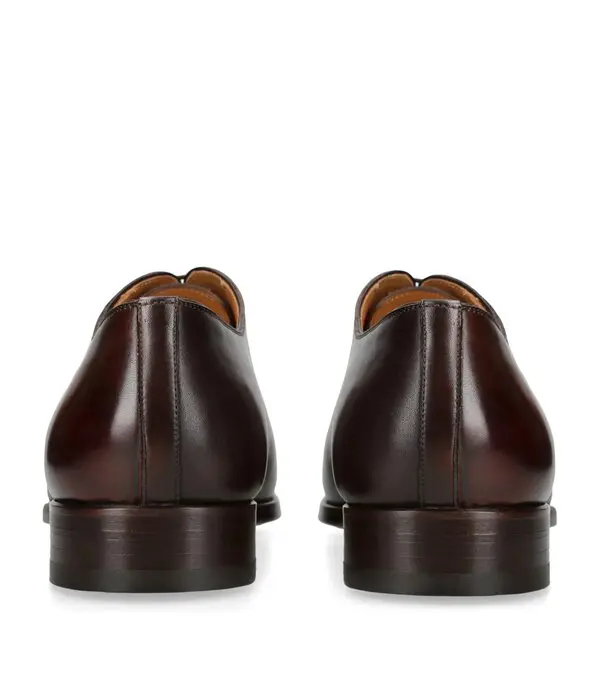 Magnanni Flex Wholecut Oxford Shoes