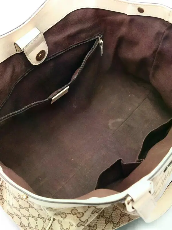 Gucci 2000s Gg Shoulder Bag