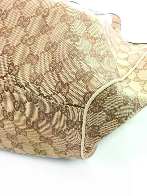 Gucci 2000s Gg Shoulder Bag