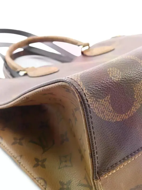 LOUIS VUITTON Monogram Giant On-the-go Tote Bag - Neutrals