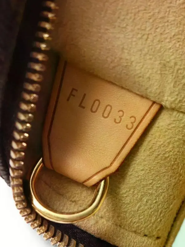 LOUIS VUITTON 2003 Cite Gm Monogram Shoulder Bag