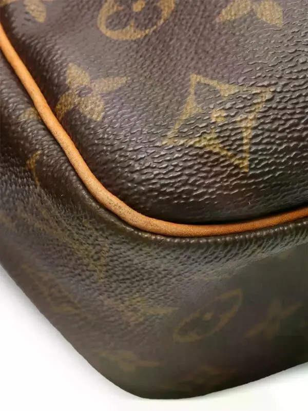 LOUIS VUITTON Monogram Canvas Cite Gm Shoulder Bag