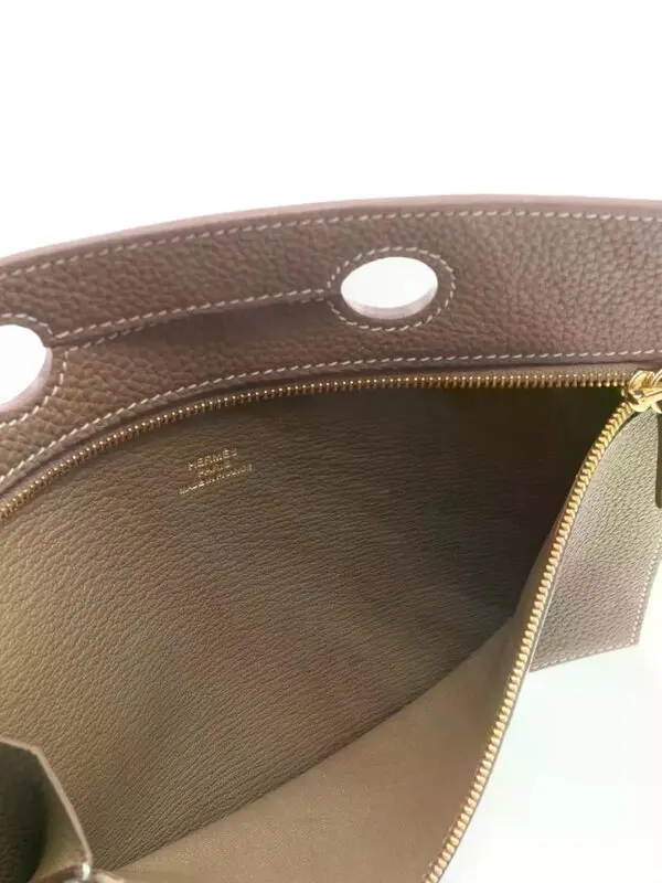 Hermès 2021 Togo Etoupe Clutch