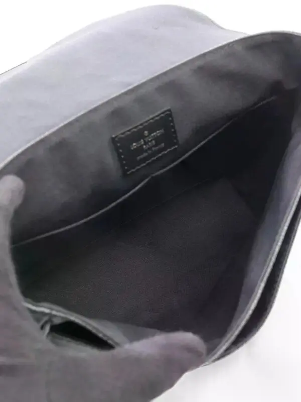 LOUIS VUITTON 2015 District Pm Damier Graphite Shoulder Bag
