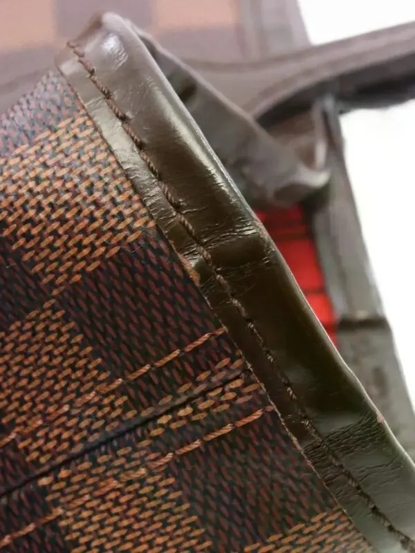 LOUIS VUITTON 2015 Mm Neverfull Tote Bag