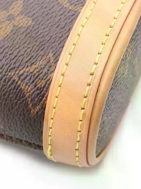LOUIS VUITTON 2021 Fold Me Bucket Bag