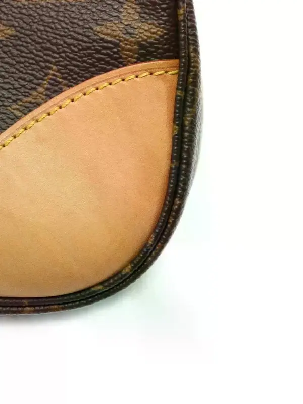 LOUIS VUITTON 2000 Pm Monogram Boulogne Shoulder Bag