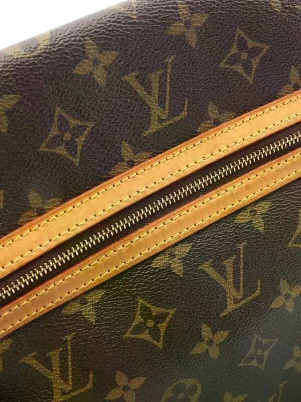 LOUIS VUITTON Monogram Bosforo Messenger Bag