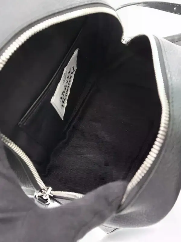 VIVIENNE WESTWOOD Annie Orb-plaque Backpack