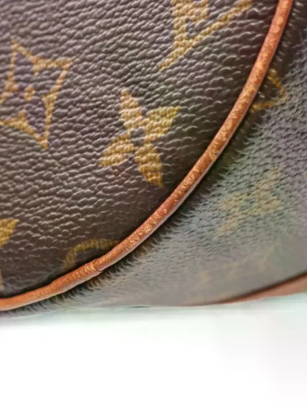 LOUIS VUITTON 1997 Monogram Papillon 30 Handbag