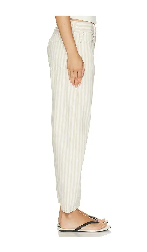Madewell Darted Barrel In . Also
