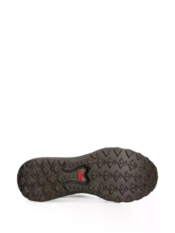 VANS Mte Logo-patch Sneakers
