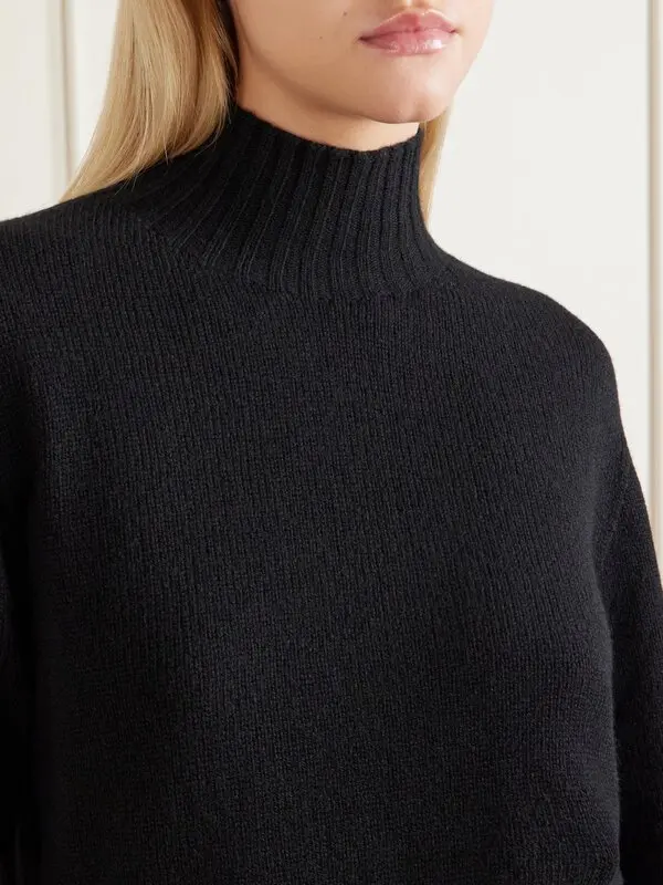 THE ROW Kensington Cashmere Turtleneck Sweater