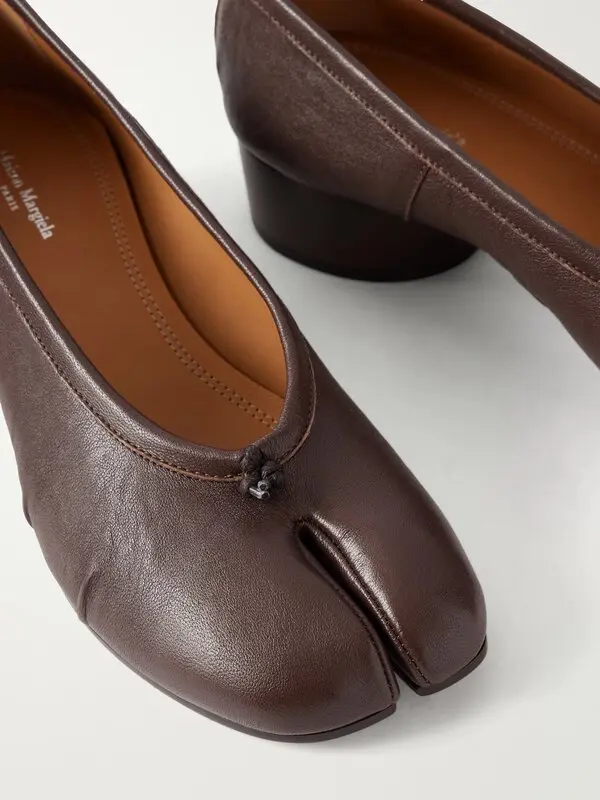 MAISON MARGIELA Tabi 30 Leather Pumps