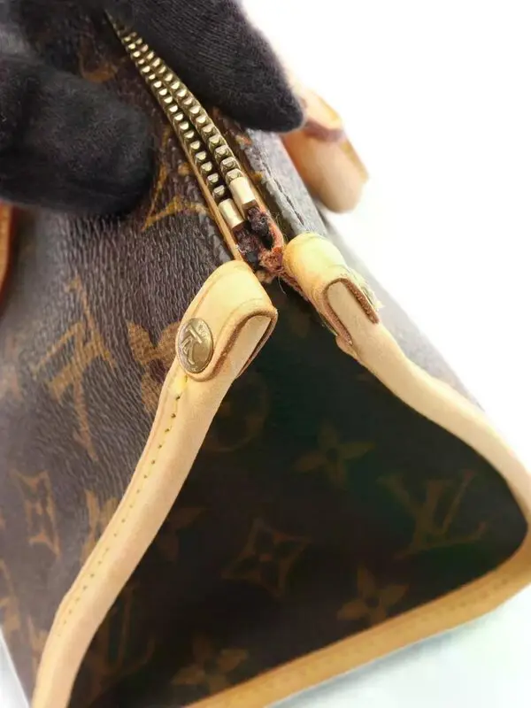 LOUIS VUITTON 2008 Popincourt Tote Bag