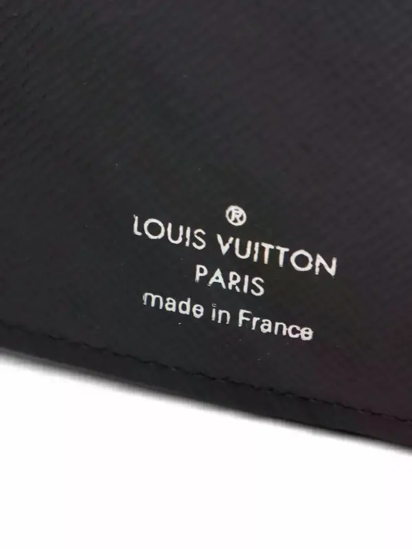 LOUIS VUITTON 2017 League Wallet