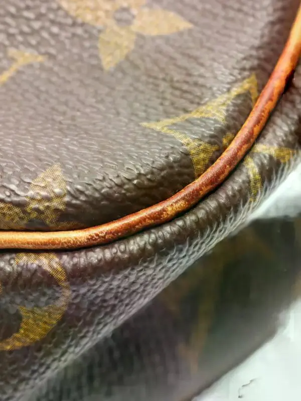 LOUIS VUITTON 1996 Monogram Excursion Tote Bag
