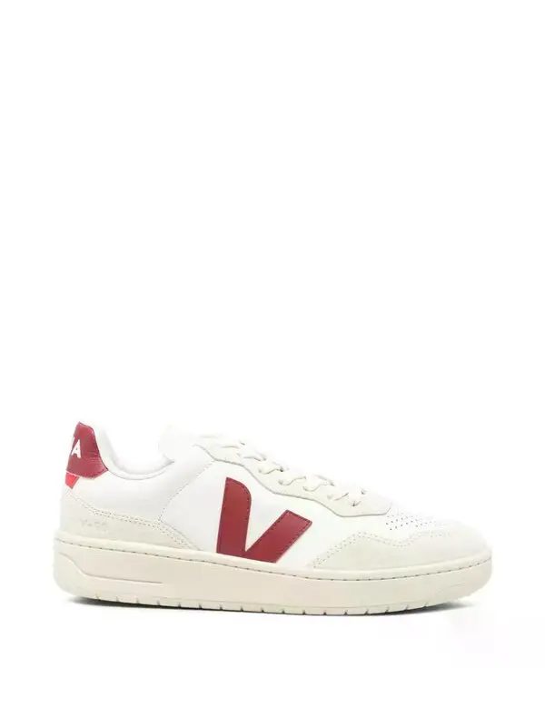 VEJA V-90 Leather Sneakers - Neutrals