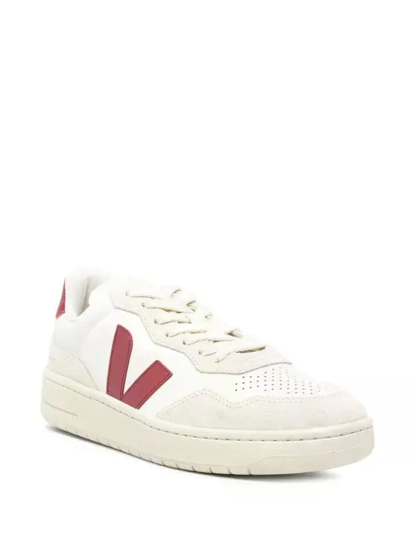 VEJA V-90 Leather Sneakers - Neutrals