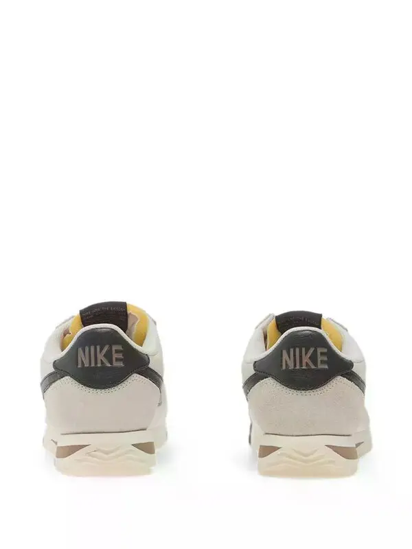 Nike Cortez Sneakers