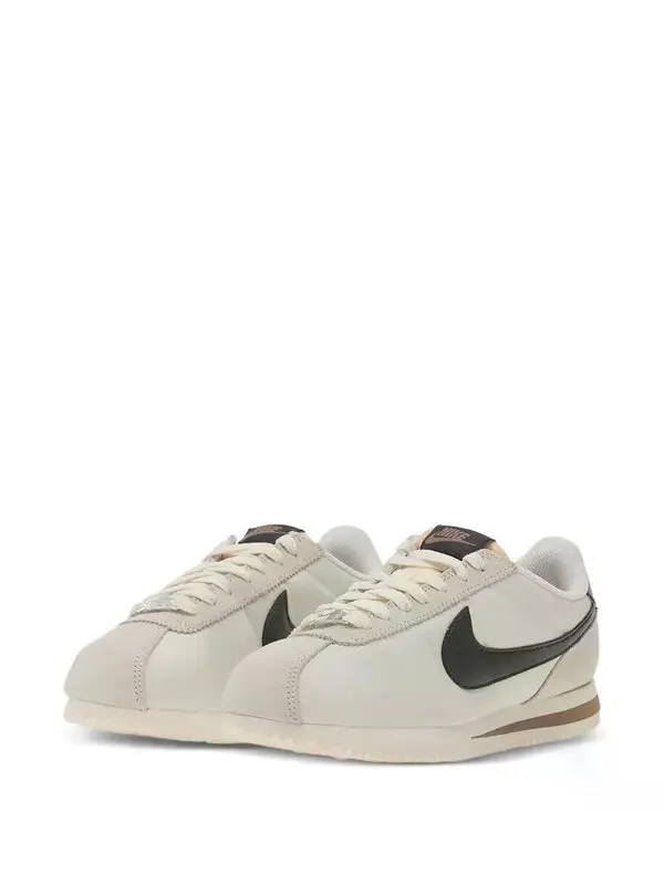 Nike Cortez Sneakers