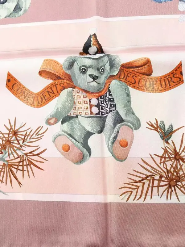 Hermès 2010s Confidents Des Coeurs Scarf